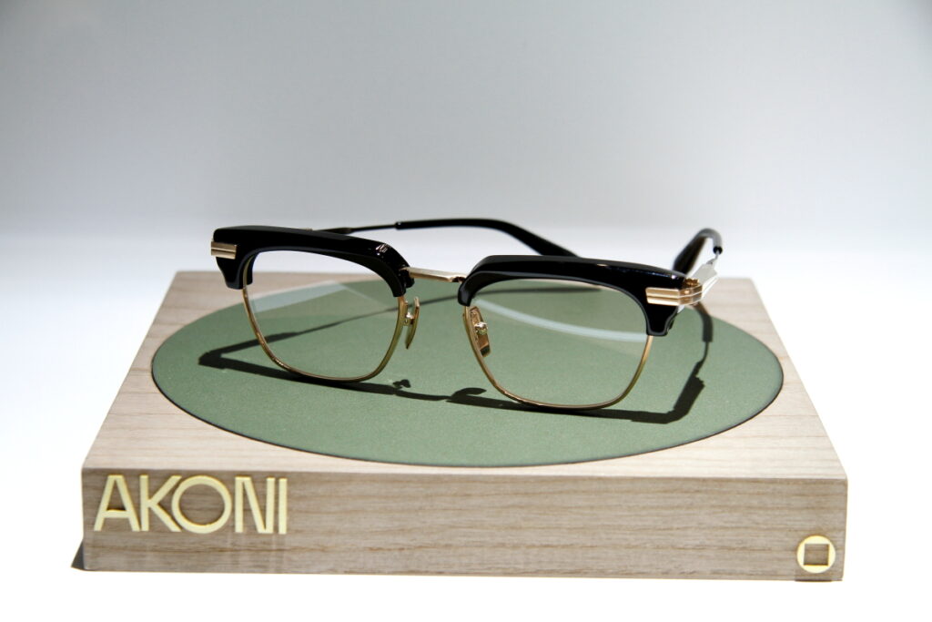 AKONI 商品紹介 VOL.1 Hubble | 札幌ブランドメガネセレクトショップ